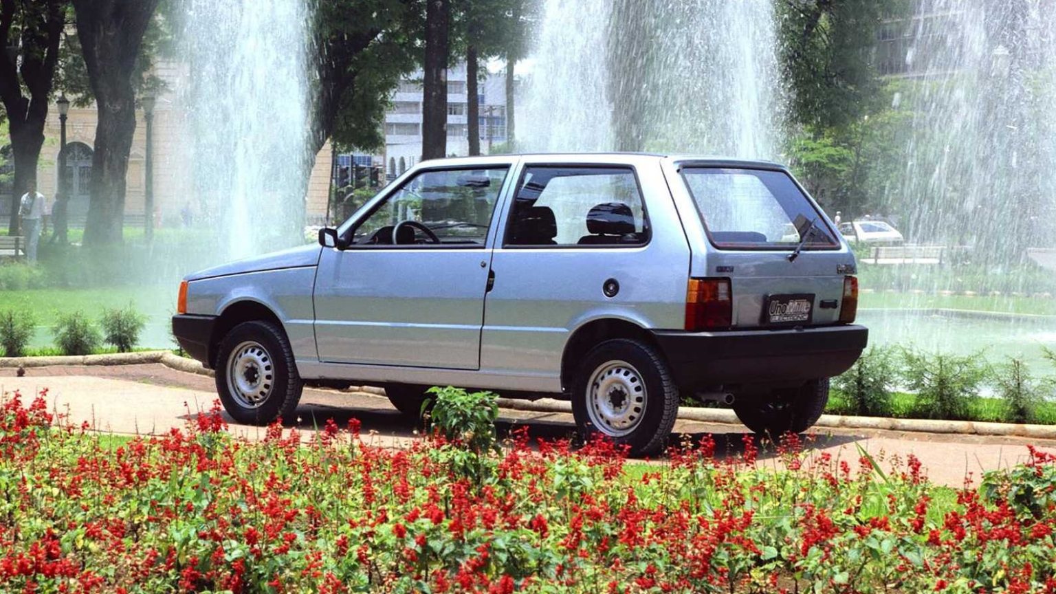 Fiat Uno sai de linha no Brasil; veja a história do primeiro carro popular