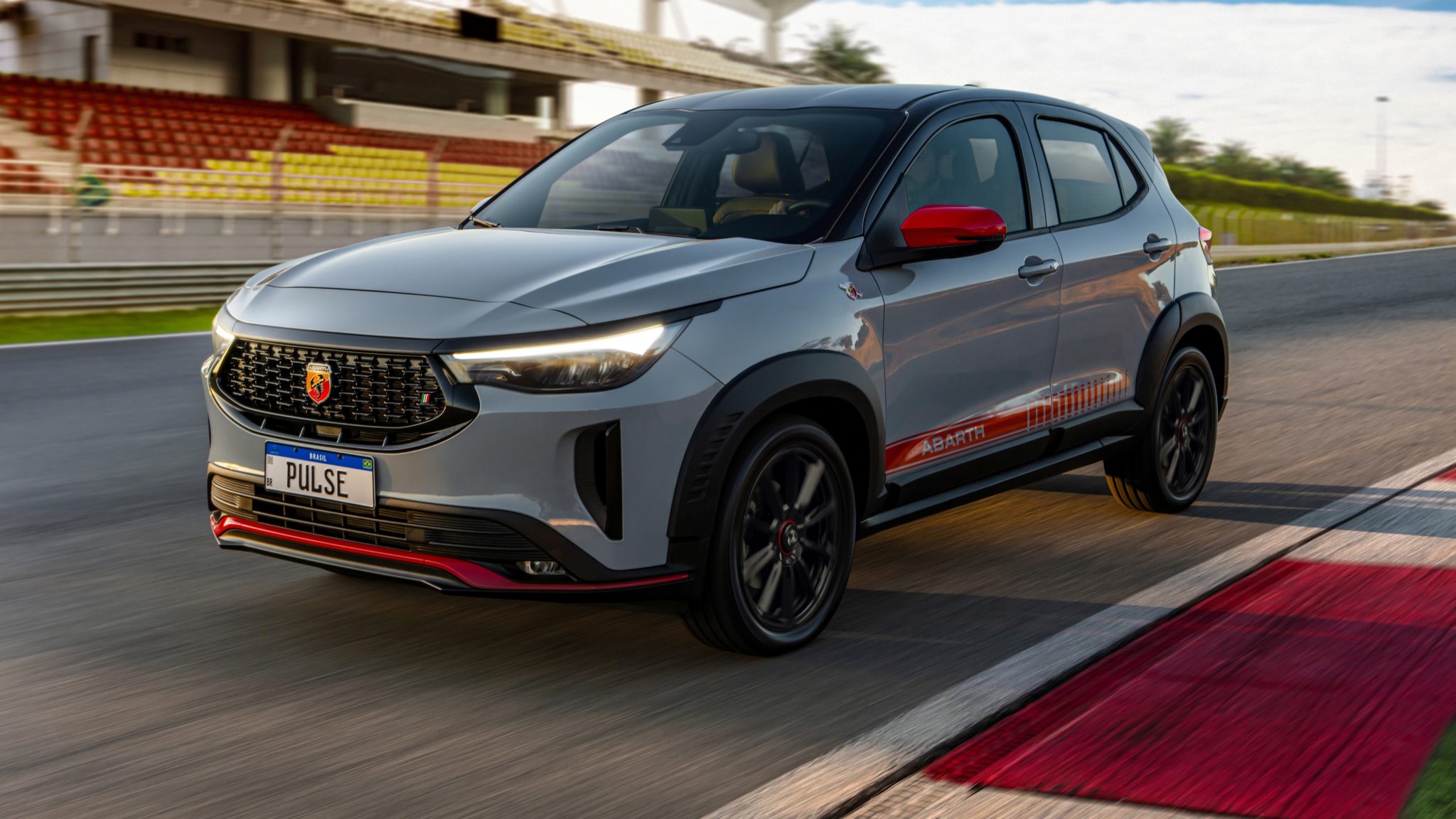 Conhecemos o Pulse Abarth com motor 1.3 turbo que chega neste ano