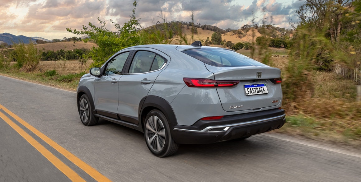 Tudo sobre FIAT FASTBACK 0km | Jornal do Carro