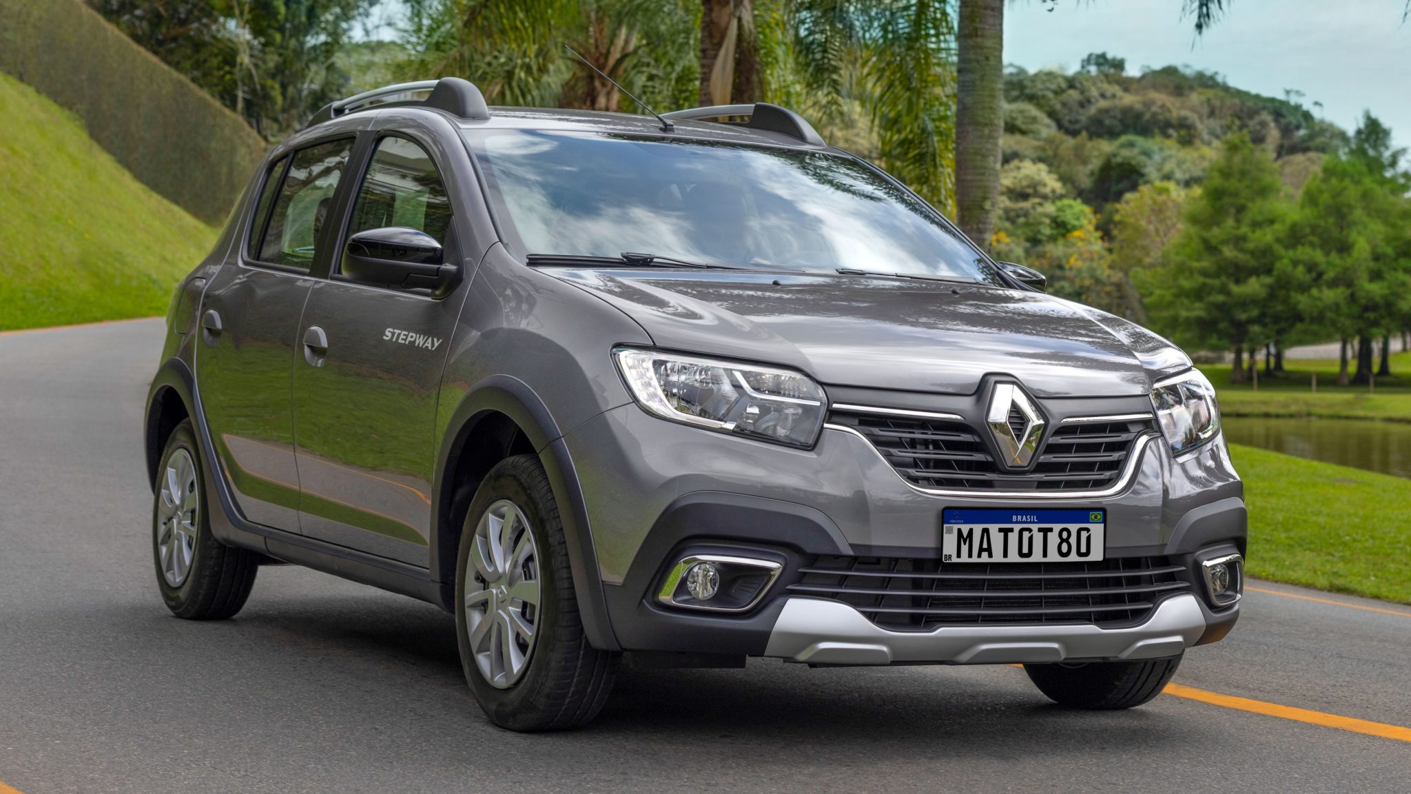 Renault Sandero sai de linha no Brasil, mas Stepway continua vivo